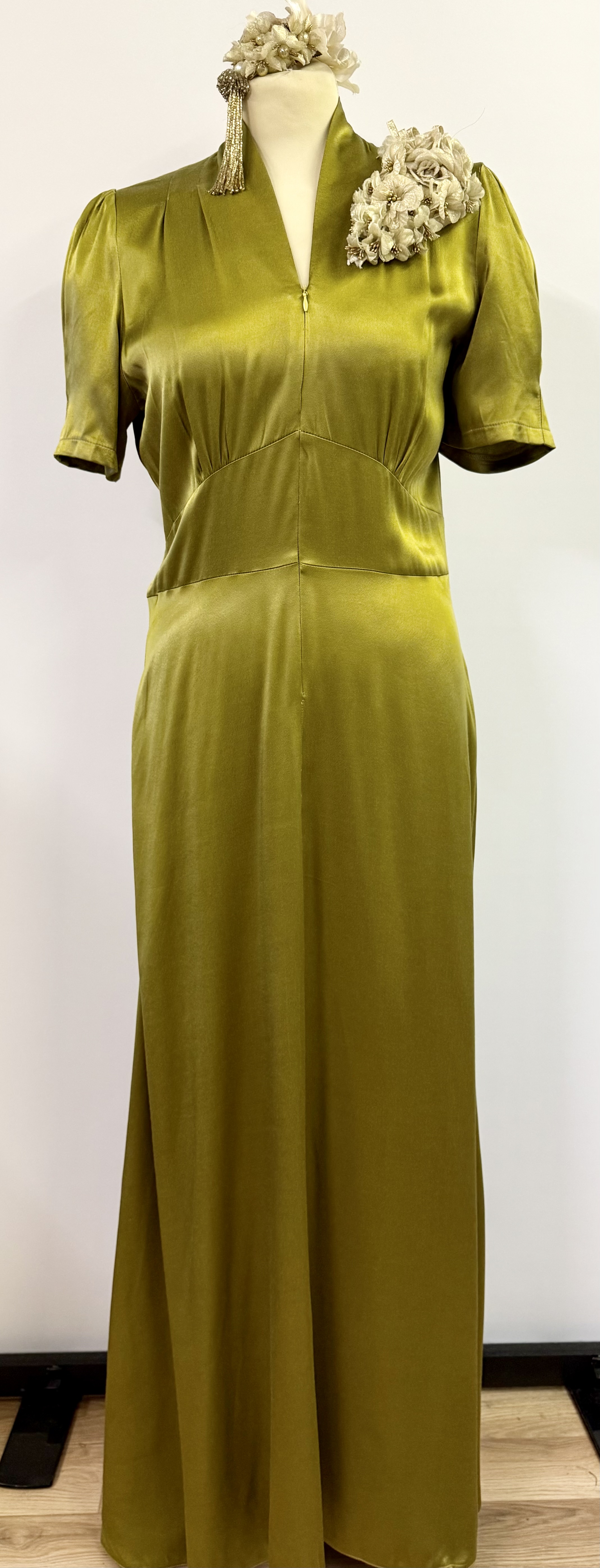 1940s Cora Gown chartreuse gold - missbamboo.co.uk